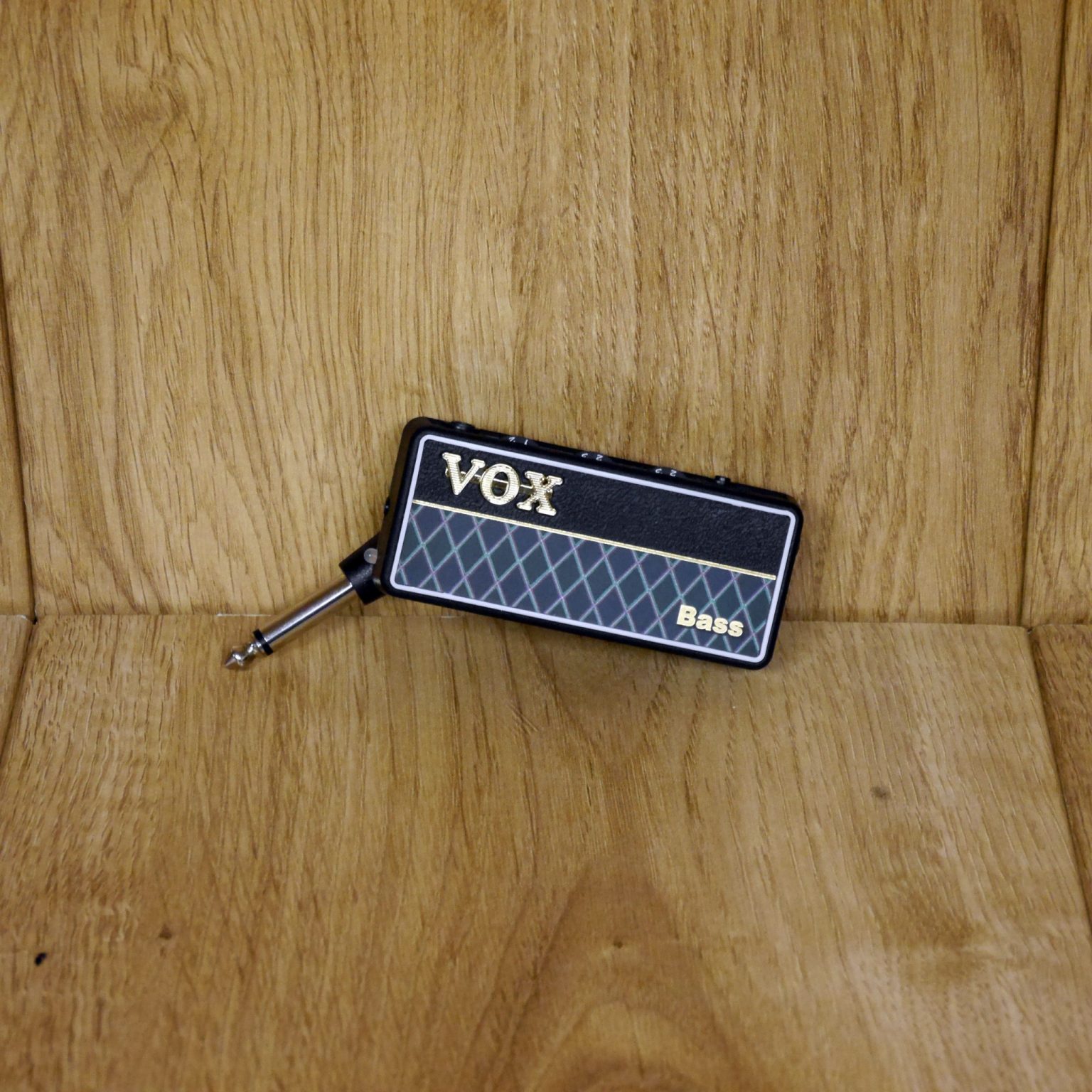 Vox Amp Plug 2 Bass - Tanne Bass Corner